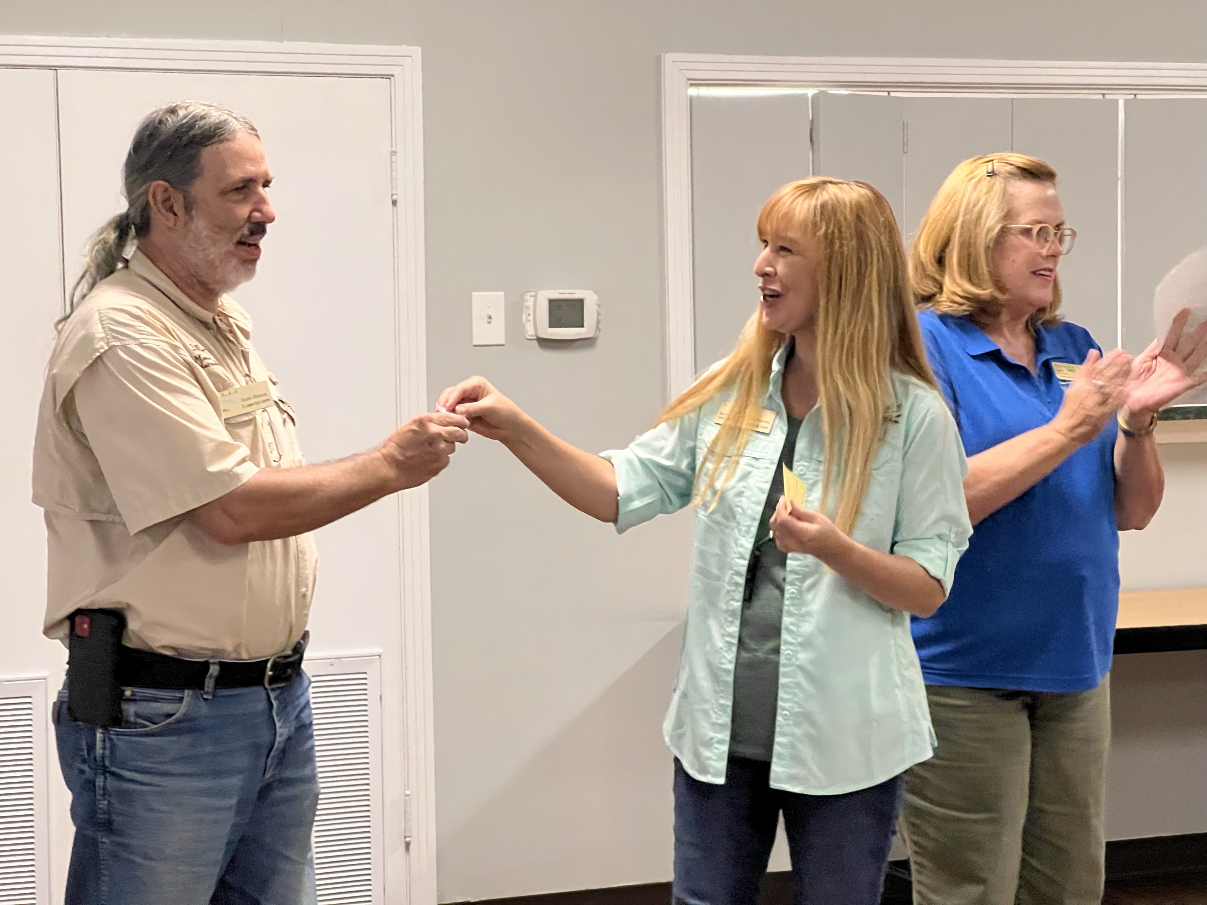 Learning about Vultures at the Chapter Meeting and Beyond – Nature ...